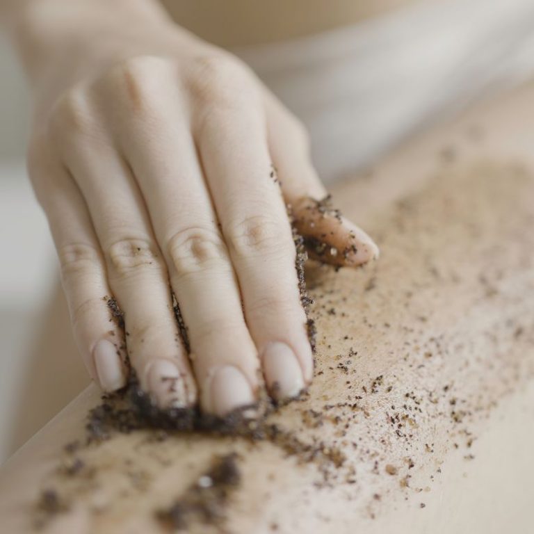¿Por qué incluir exfoliantes en tu rutina diaria de cuidado de la piel ...