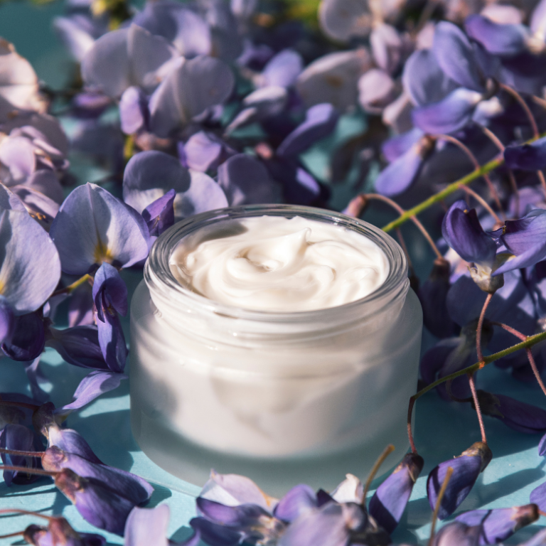 Fragrances in cosmetics - PCC Group Product Portal