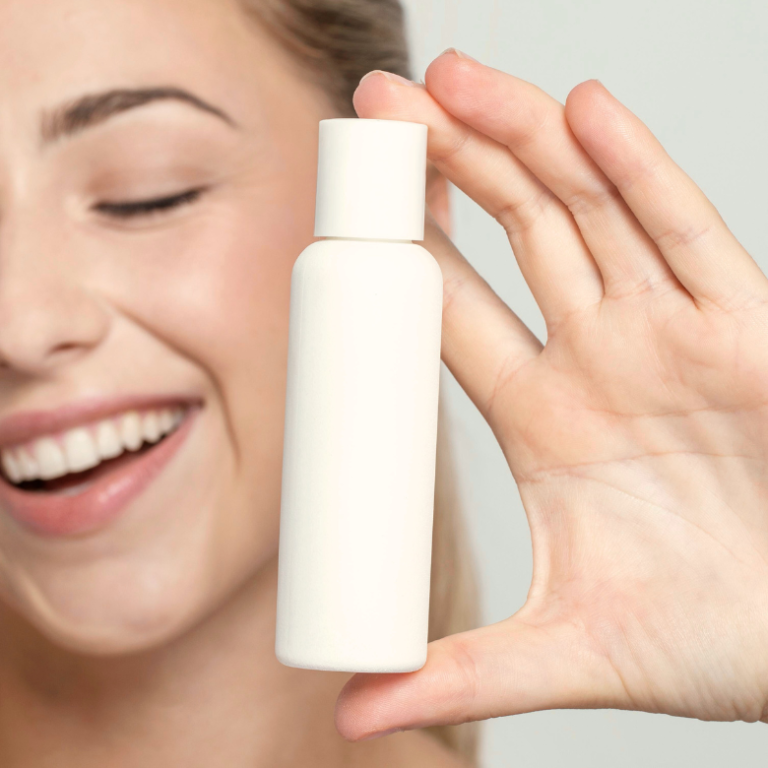 Alcohol in cosmetics – its role, effects and is it harmful?